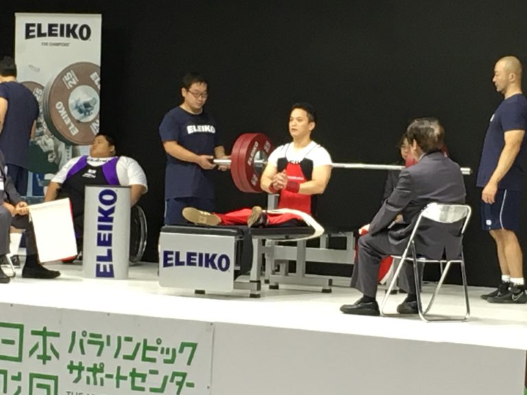 上肢だけで健常者を越える重さを挙げる！ パラ・パワーリフティング「ELEIKO CUP」レポート | Web Magazine VITUP ...